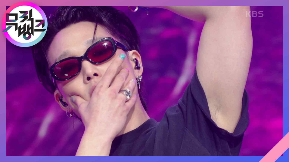 Drowning (Feat. 가은 of 라임라잇) - BOBBY | KBS 230324 방송 - KBS