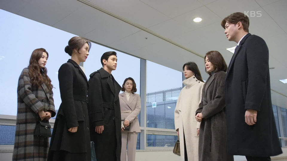 ＂서준이를 위해서라도 푹 자요...＂ 주주총회 당일, 과연 홍일권은 이대로 해임될까?! | KBS 210203 방송 - KBS