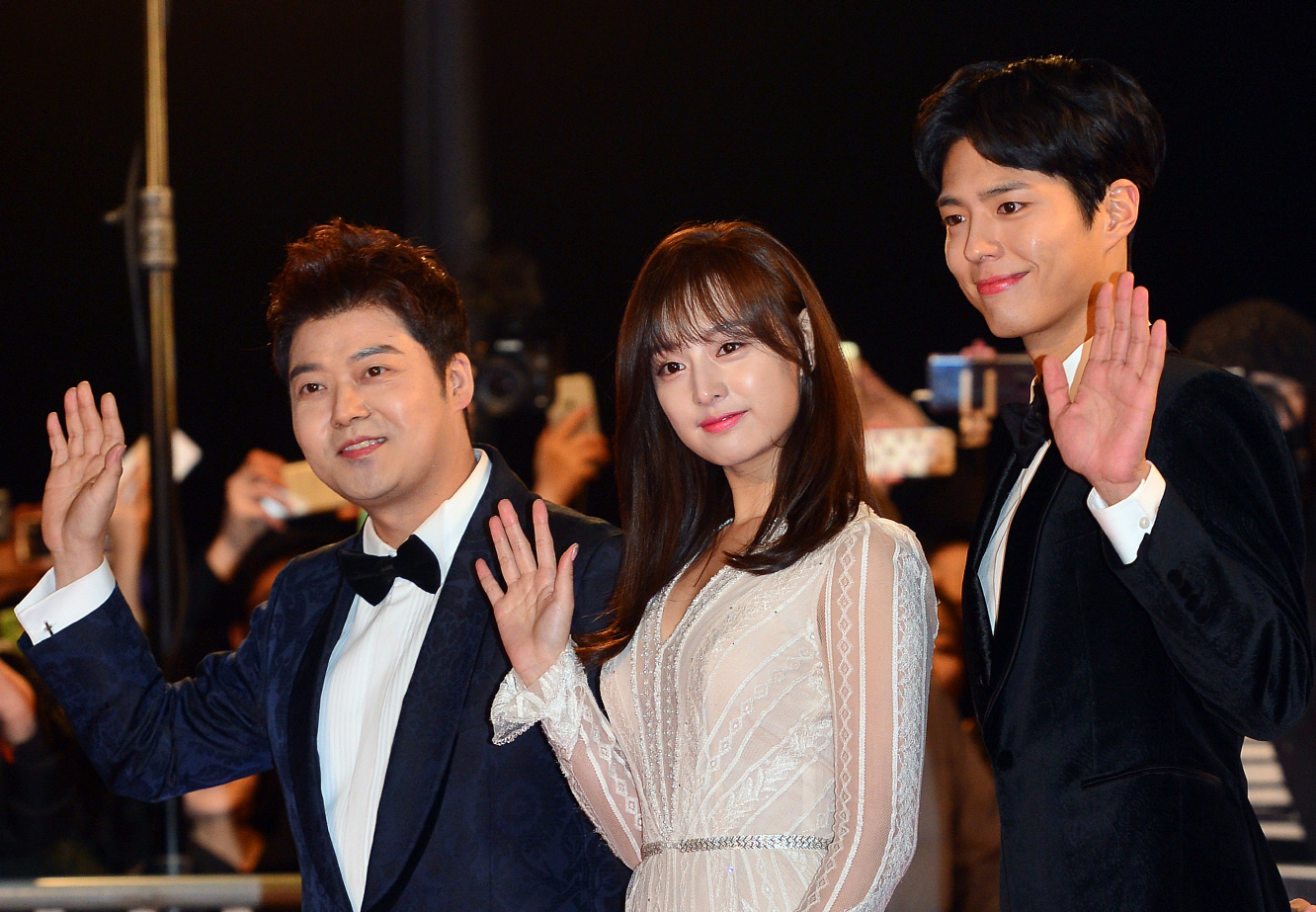 [찰칵] 2016 KBS 연기대상 레드카펫 현장 - 시청자와 함께! 디지털 KBS